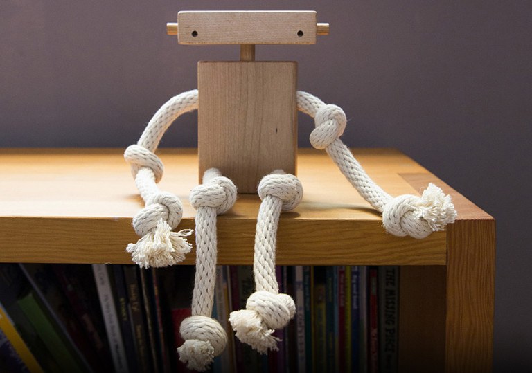 DSHOP Welcomes Monroe Workshop's Robot Monkeys - DPAGES - a design ...