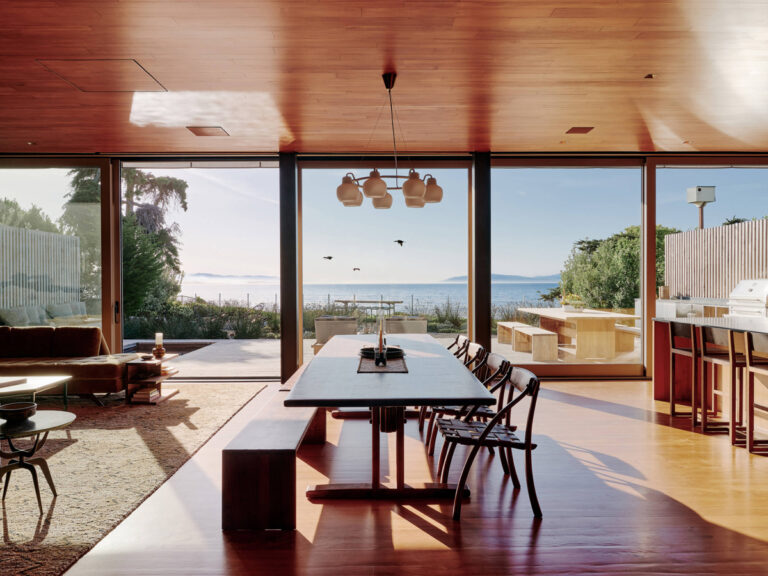 SURF HOUSE - DPAGES - a design publication for lovers of all things ...