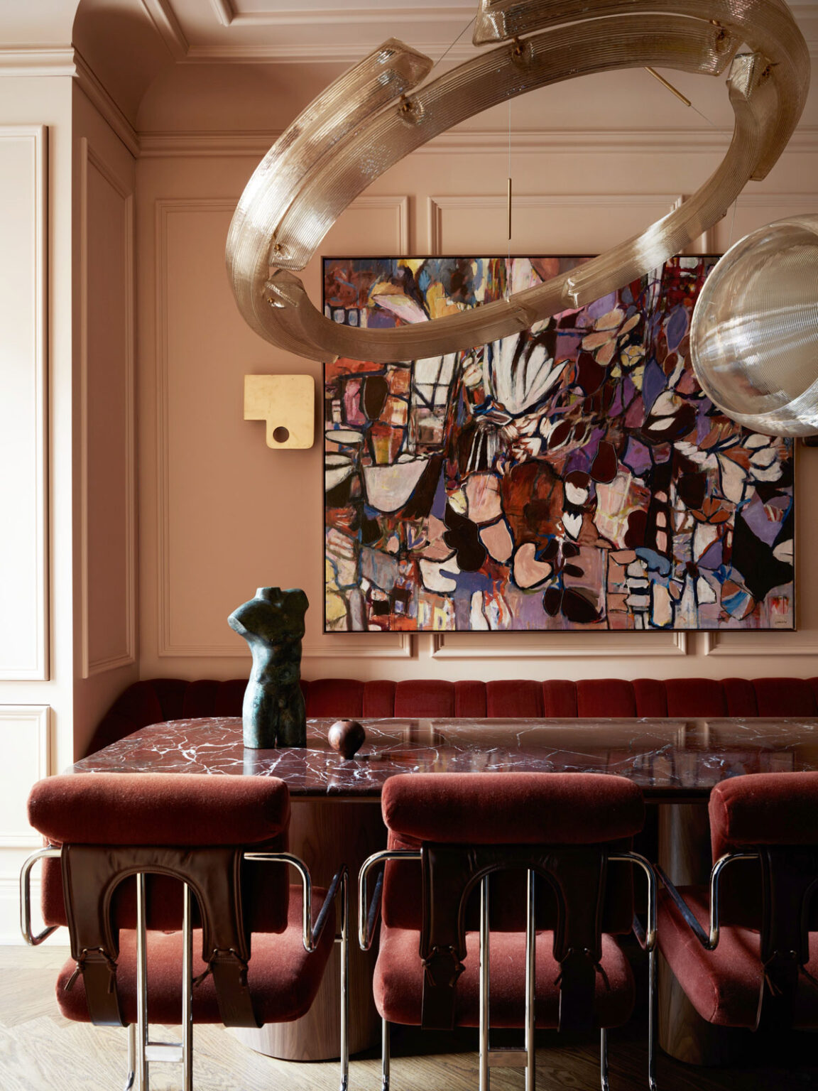 Townhome Transformation: A Storm-Inspired Sanctuary - DPAGES - a design ...